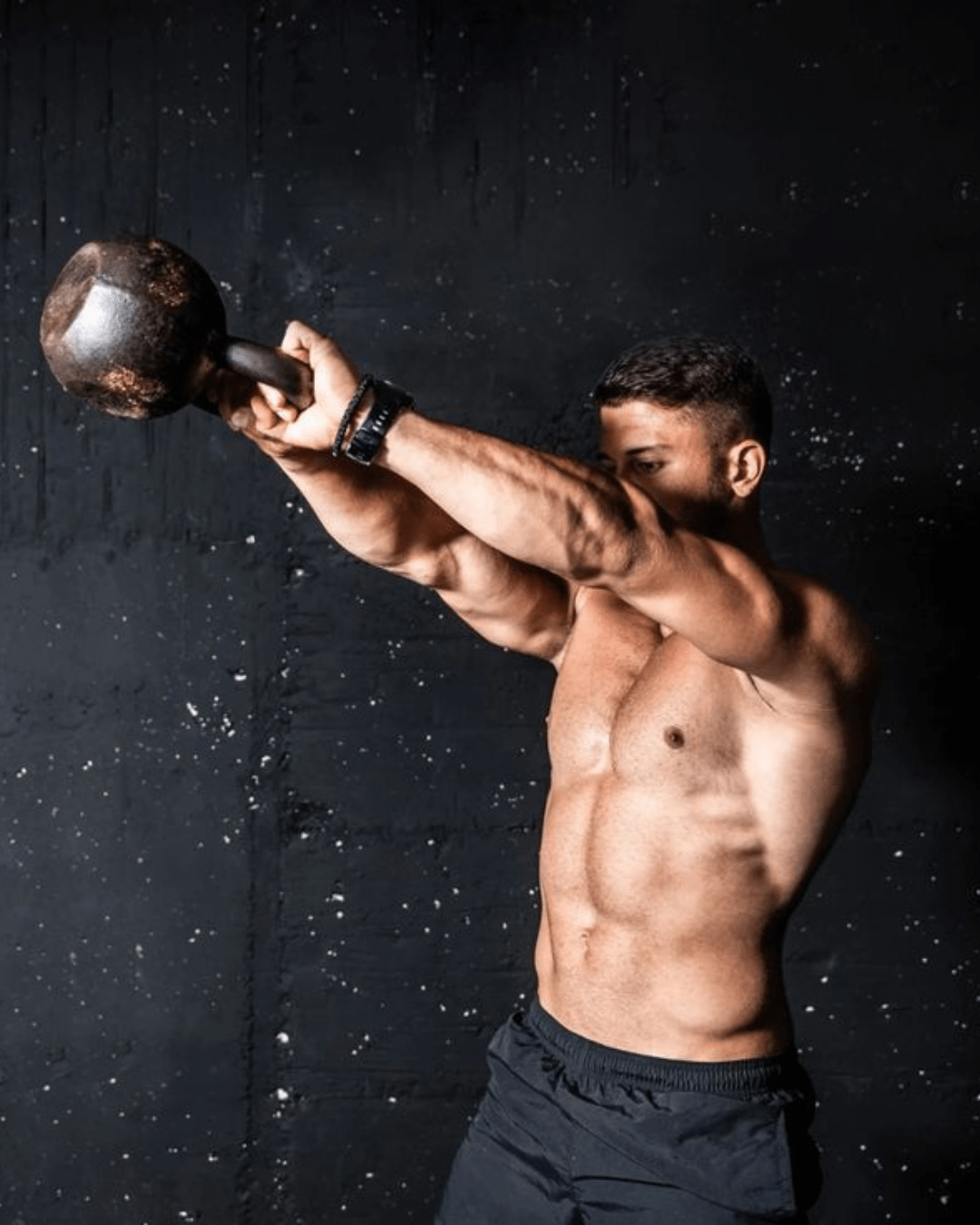 30 Best Kettlebell Workouts: Kettlebell Strength Training - Men's Dream ...