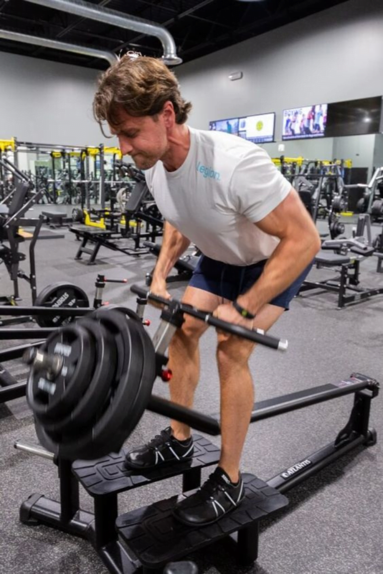 30 Best Back Workouts for Men and How to Do It - Men's Dream Lifestyle