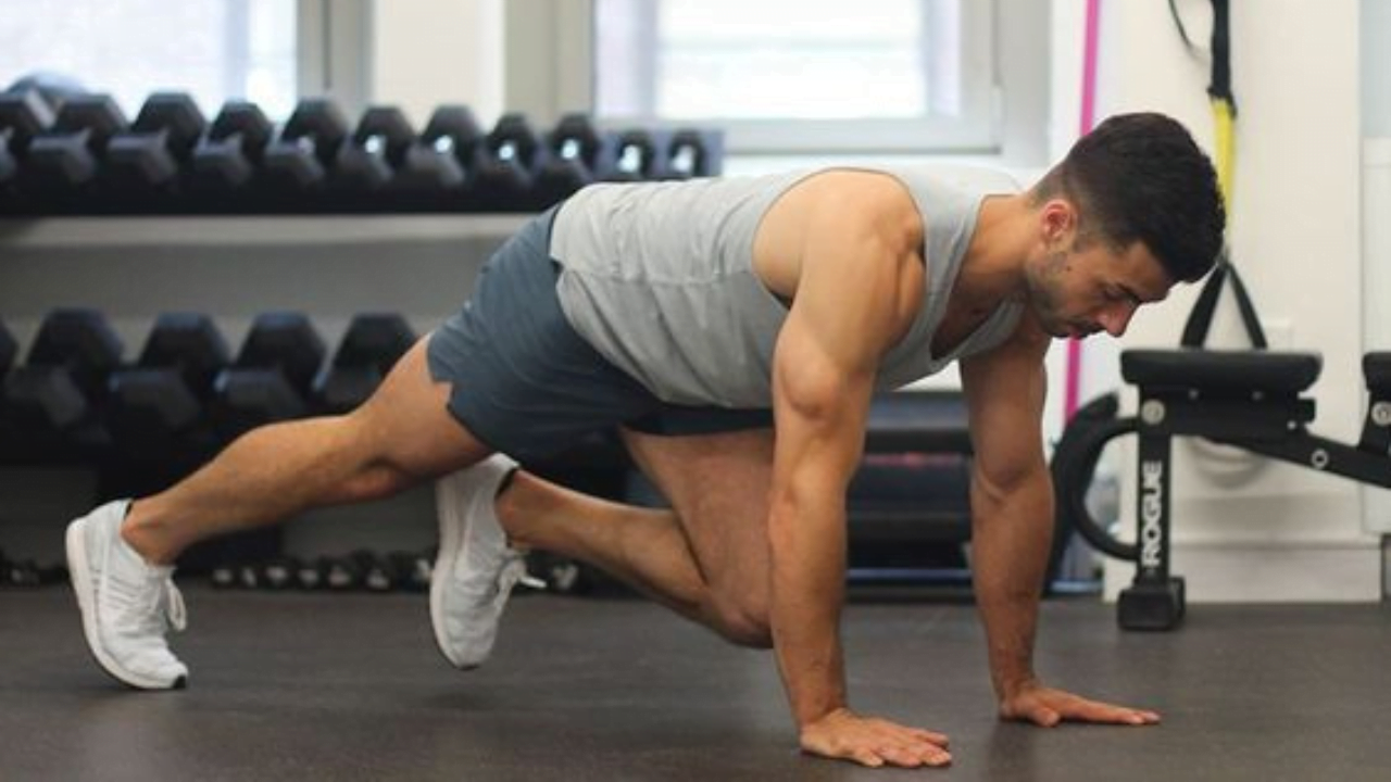 30 Best Abs Workouts For Men and How to Do It - Men's Dream Lifestyle